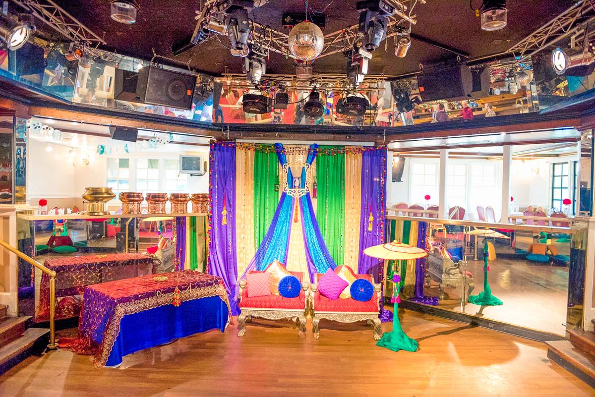 Indian Bridal/Wedding Shower Party Ideas | Photo 3 of 16 | Catch My Party