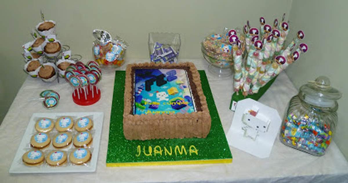 Fez video game Birthday Party Ideas | Photo 16 of 18 | Catch My Party