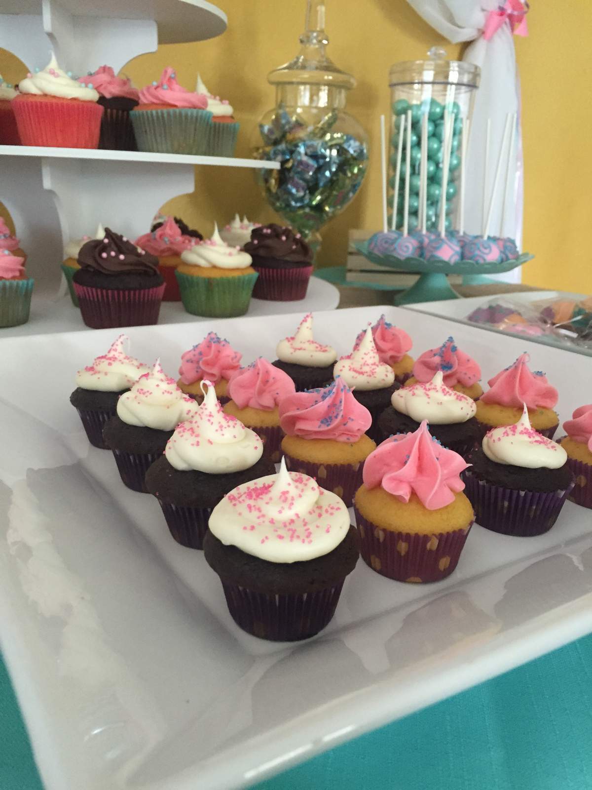 Sugary Sweet Birthday Party Ideas | Photo 6 of 14 | Catch My Party