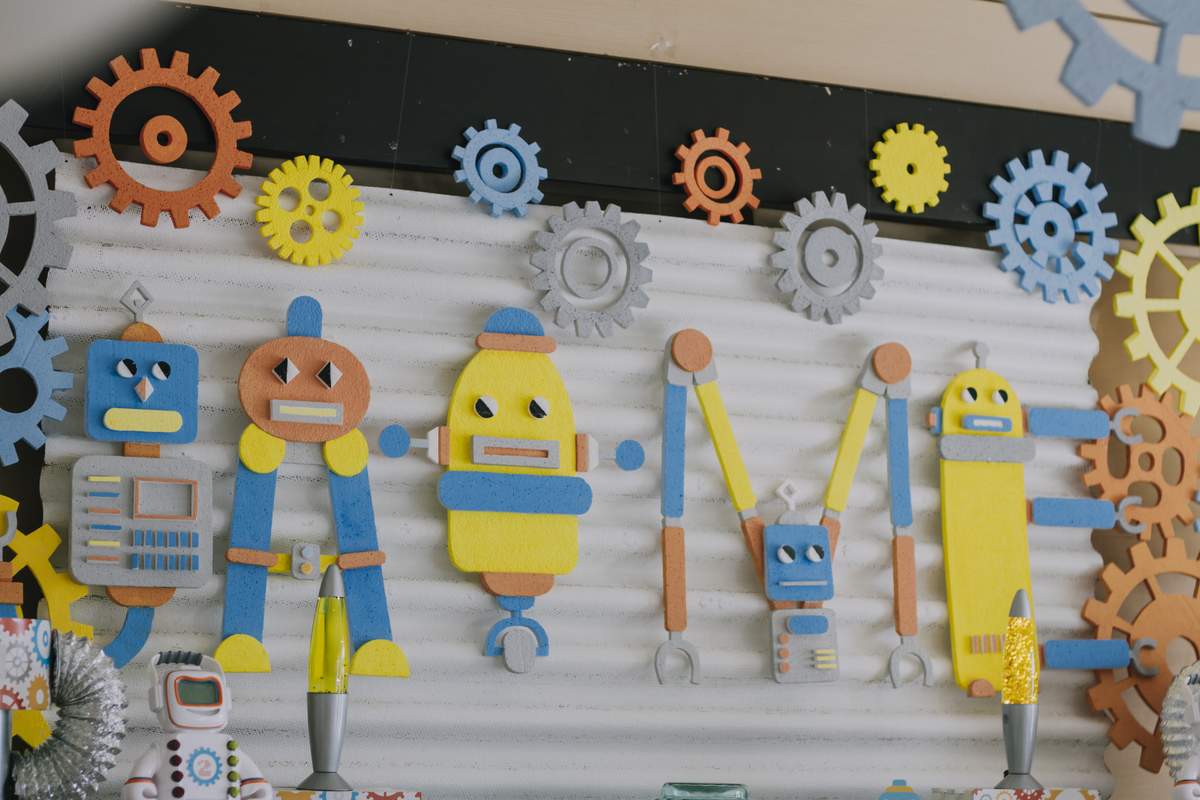 Robots Birthday Party Ideas | Photo 4 of 62 | Catch My Party