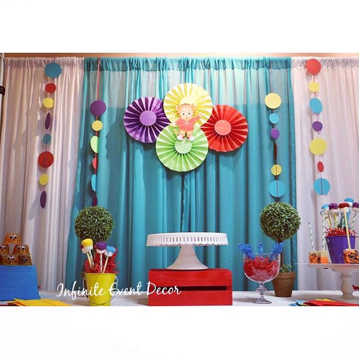 Daniel Tiger Neighborhood Birthday Party Ideas | Photo 8 of 22 | Catch ...