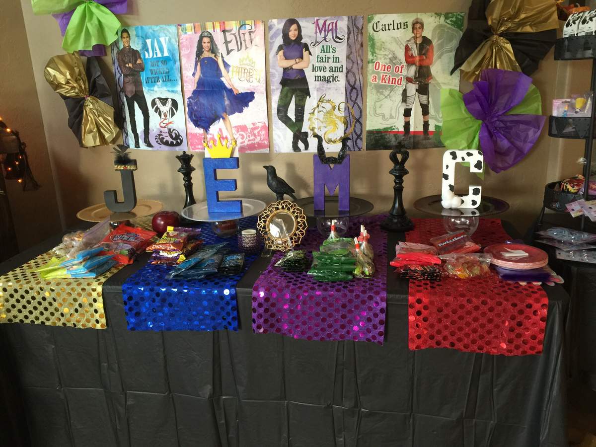 Descendants Birthday Birthday Party Ideas | Photo 3 of 16 | Catch My Party
