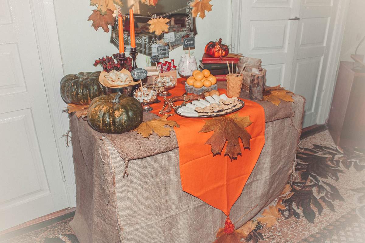 Autumn leaves Birthday Party Ideas | Photo 32 of 33 | Catch My Party
