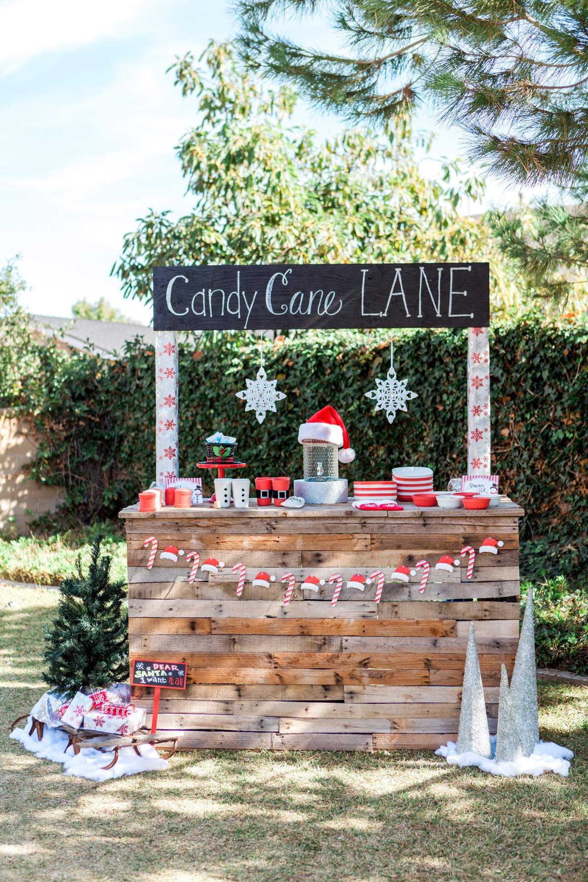 Christmas Christmas/Holiday Party Ideas | Photo 9 of 38 | Catch My Party