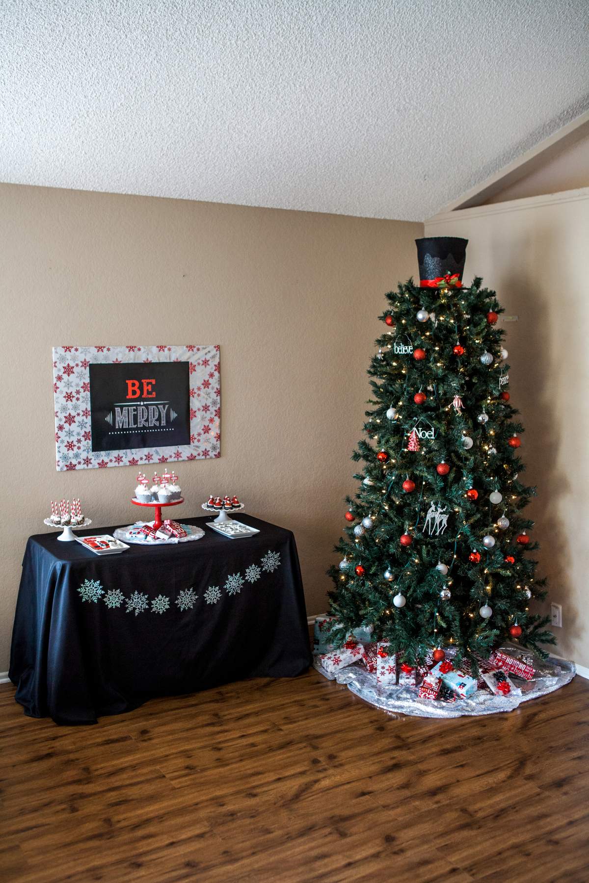 Christmas Christmas/Holiday Party Ideas | Photo 23 of 38 | Catch My Party
