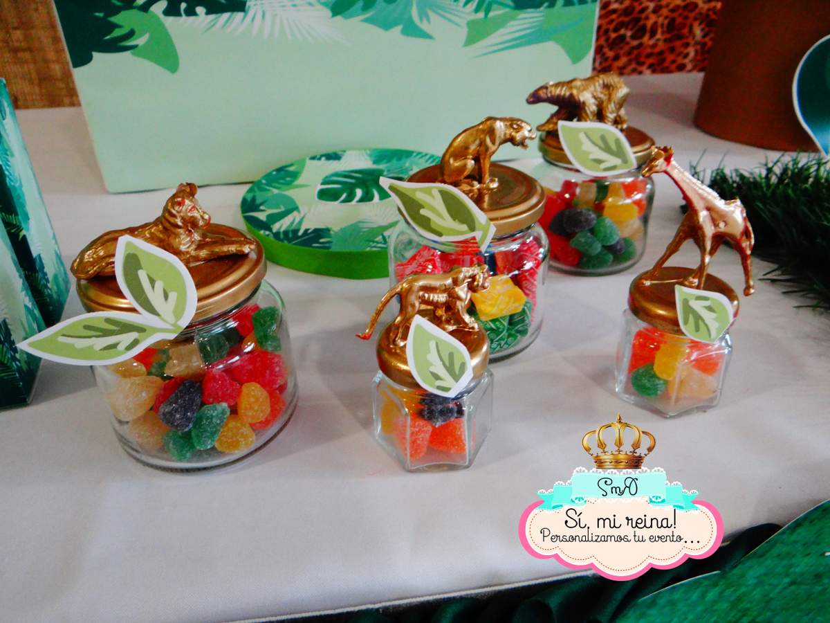 Welcome to the jungle Graduation/End of School Party Ideas | Photo 5 of ...