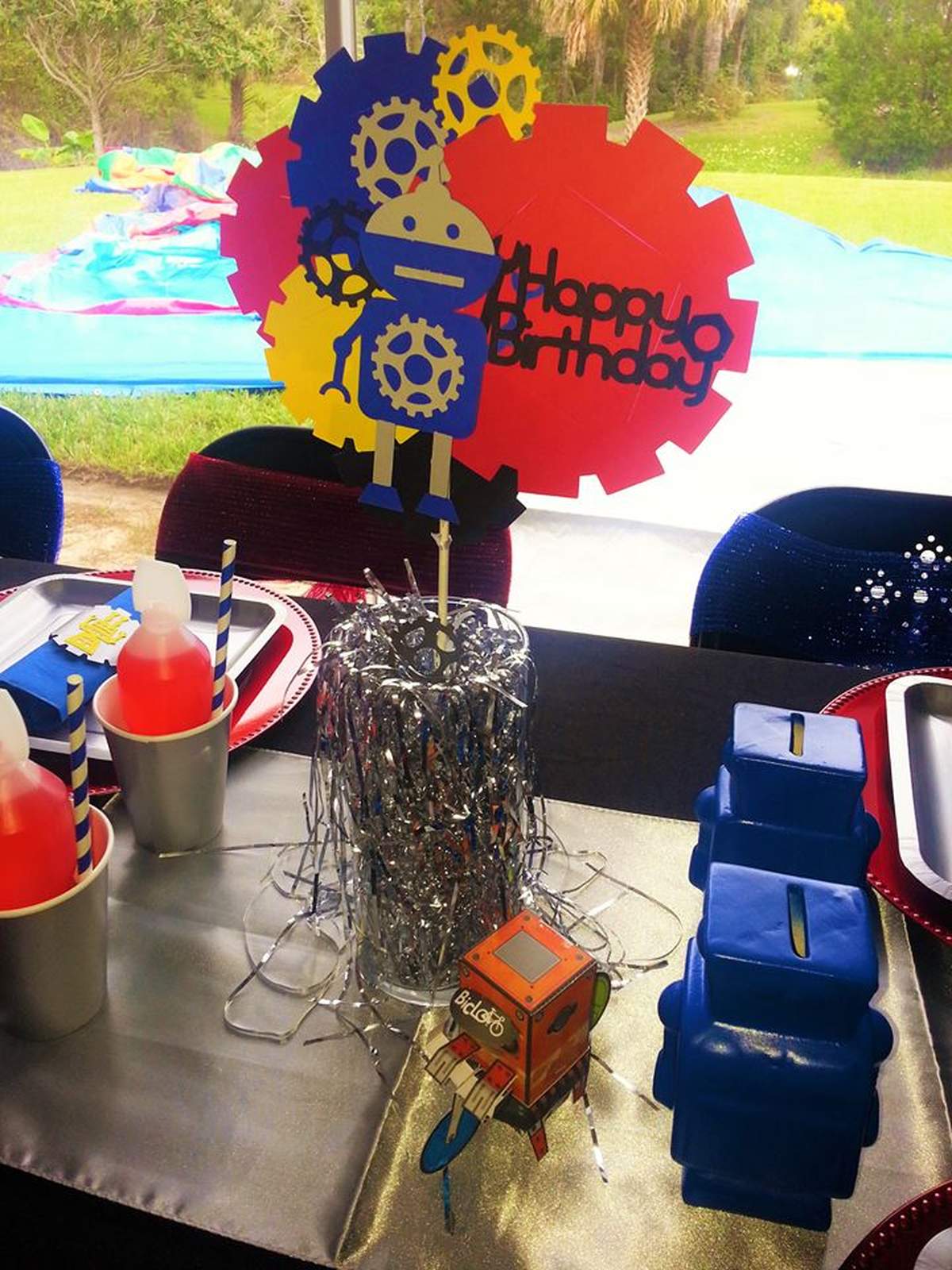 Robots Birthday Party Ideas | Photo 23 of 26 | Catch My Party