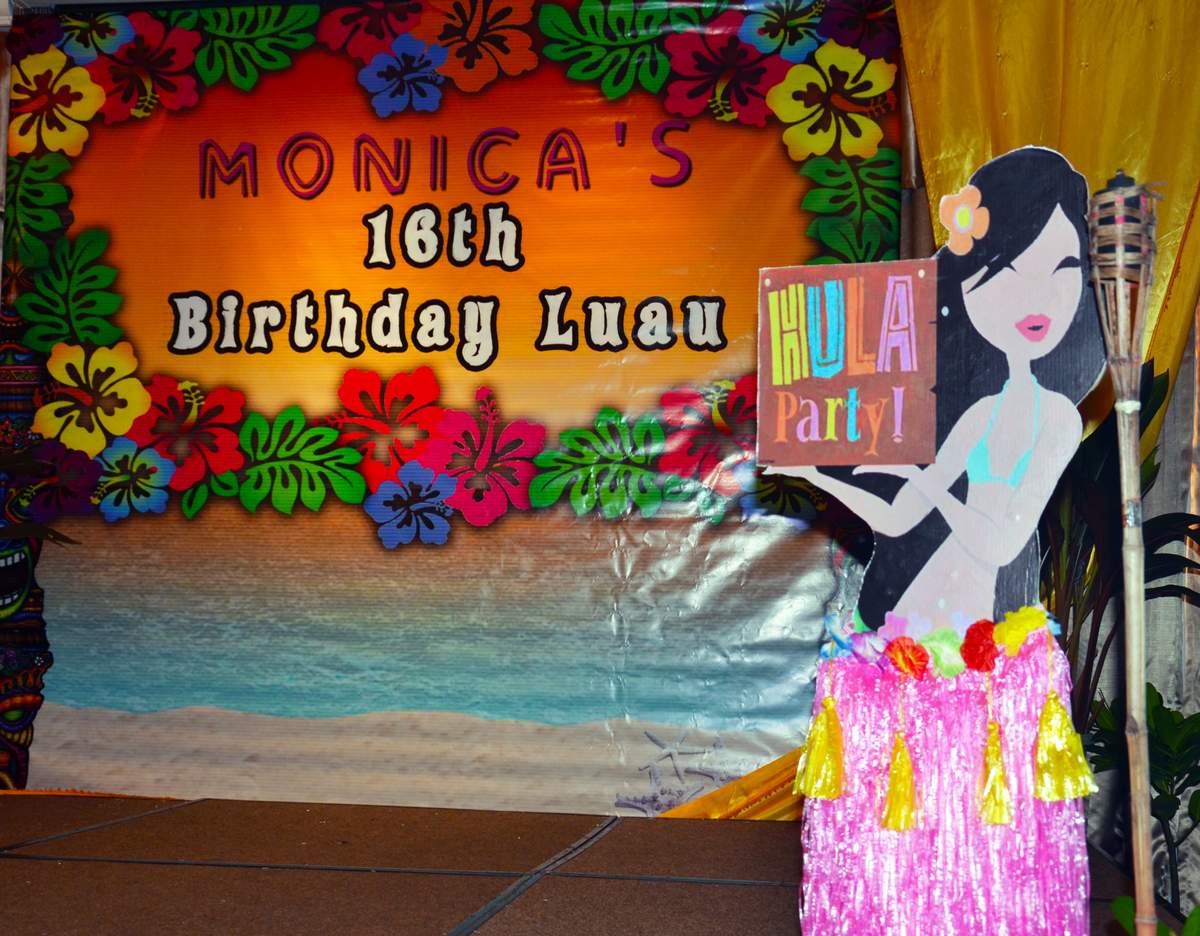 Luau / Hawaiian Birthday Party Ideas | Photo 1 of 21 | Catch My Party