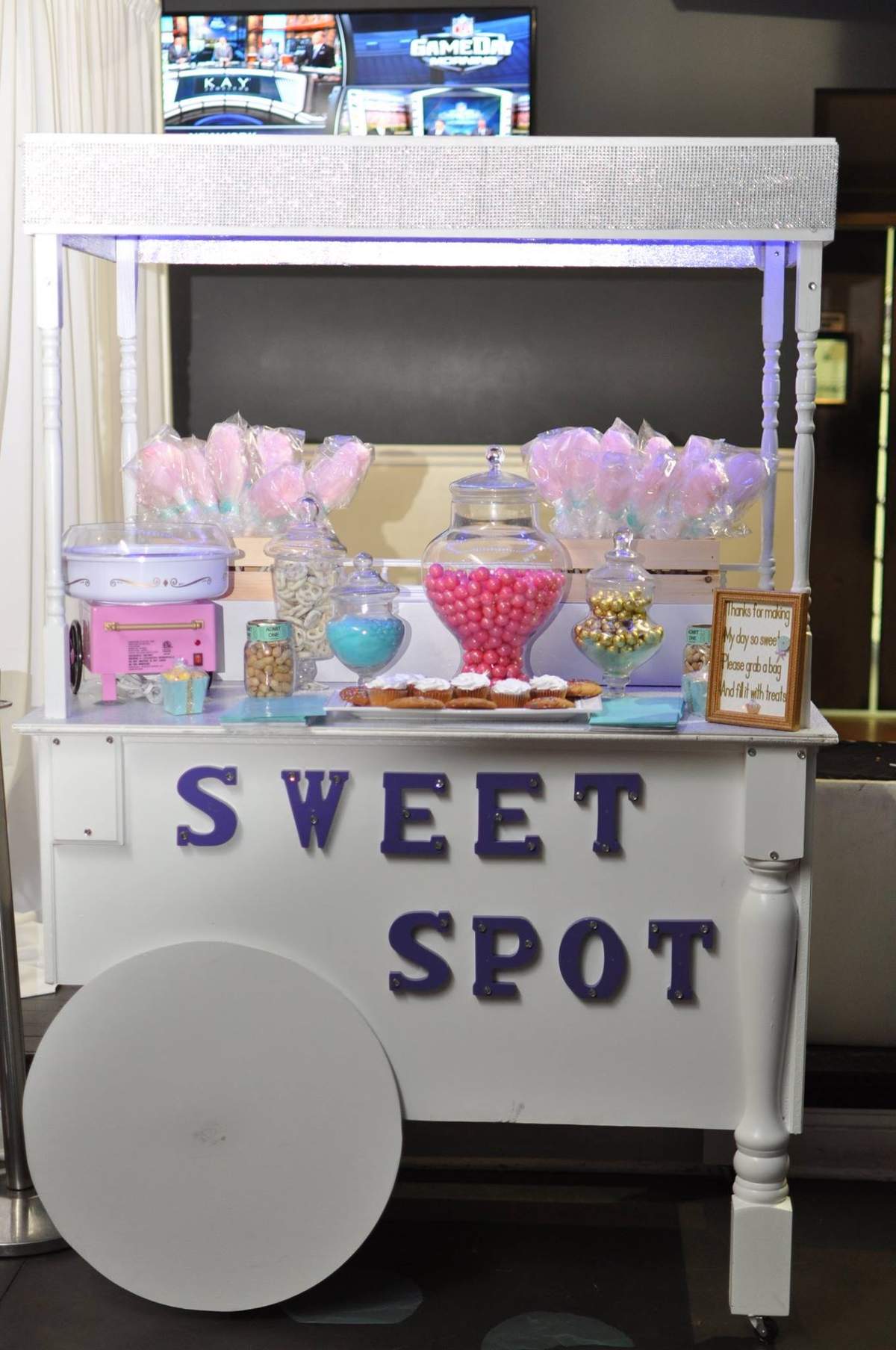 Vintage carnival / circus glam Baby Shower Party Ideas | Photo 7 of 31 ...