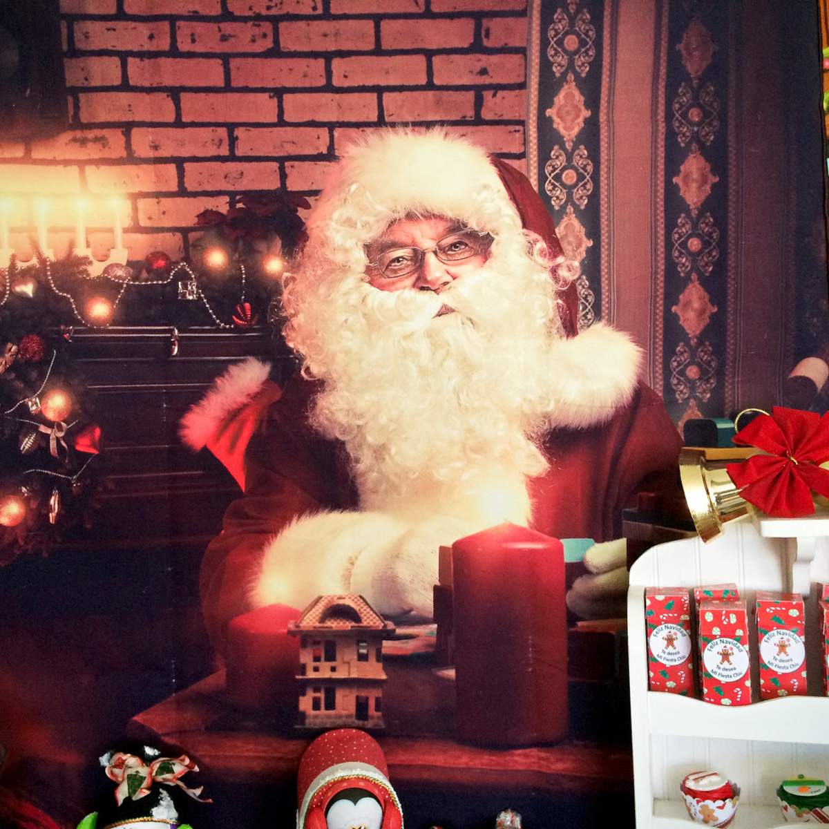 Candy Bar for Santa in his workshop Christmas/Holiday Party Ideas ...