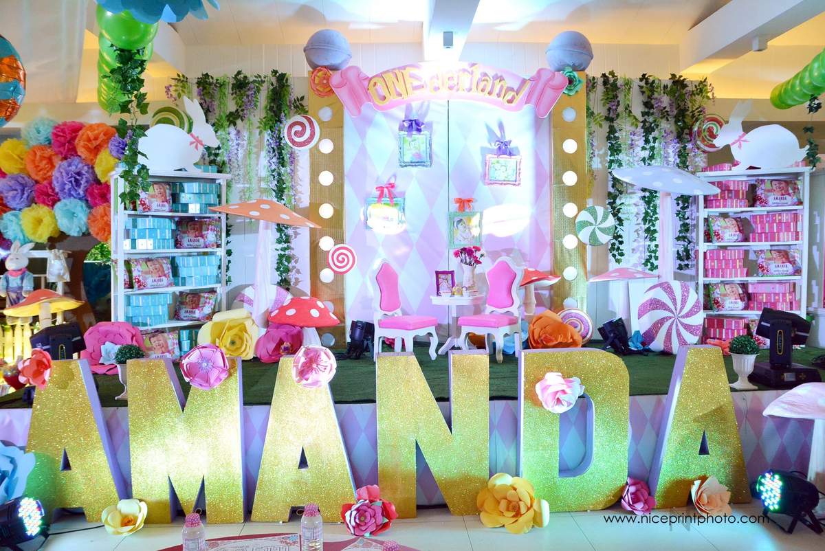 Wonderland Birthday Party Ideas | Photo 16 of 28 | Catch My Party