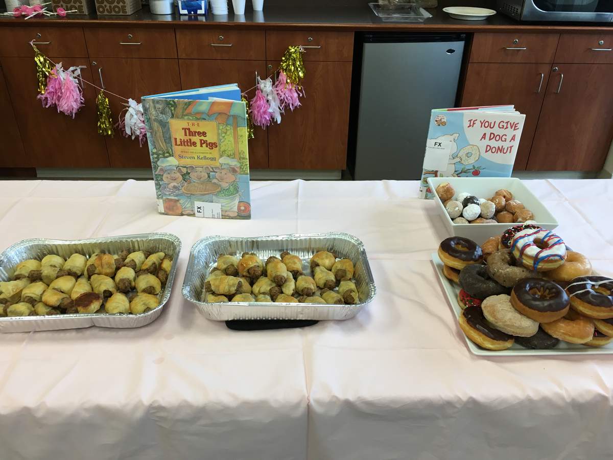 Bedtime Stories Birthday Party Ideas | Photo 1 of 13 | Catch My Party