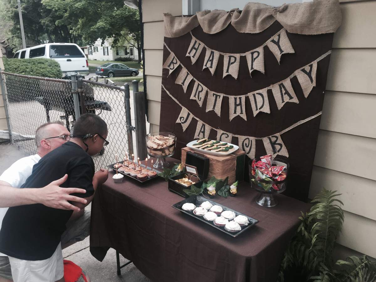 The Hobbit Birthday Party Ideas | Photo 7 of 23 | Catch My Party