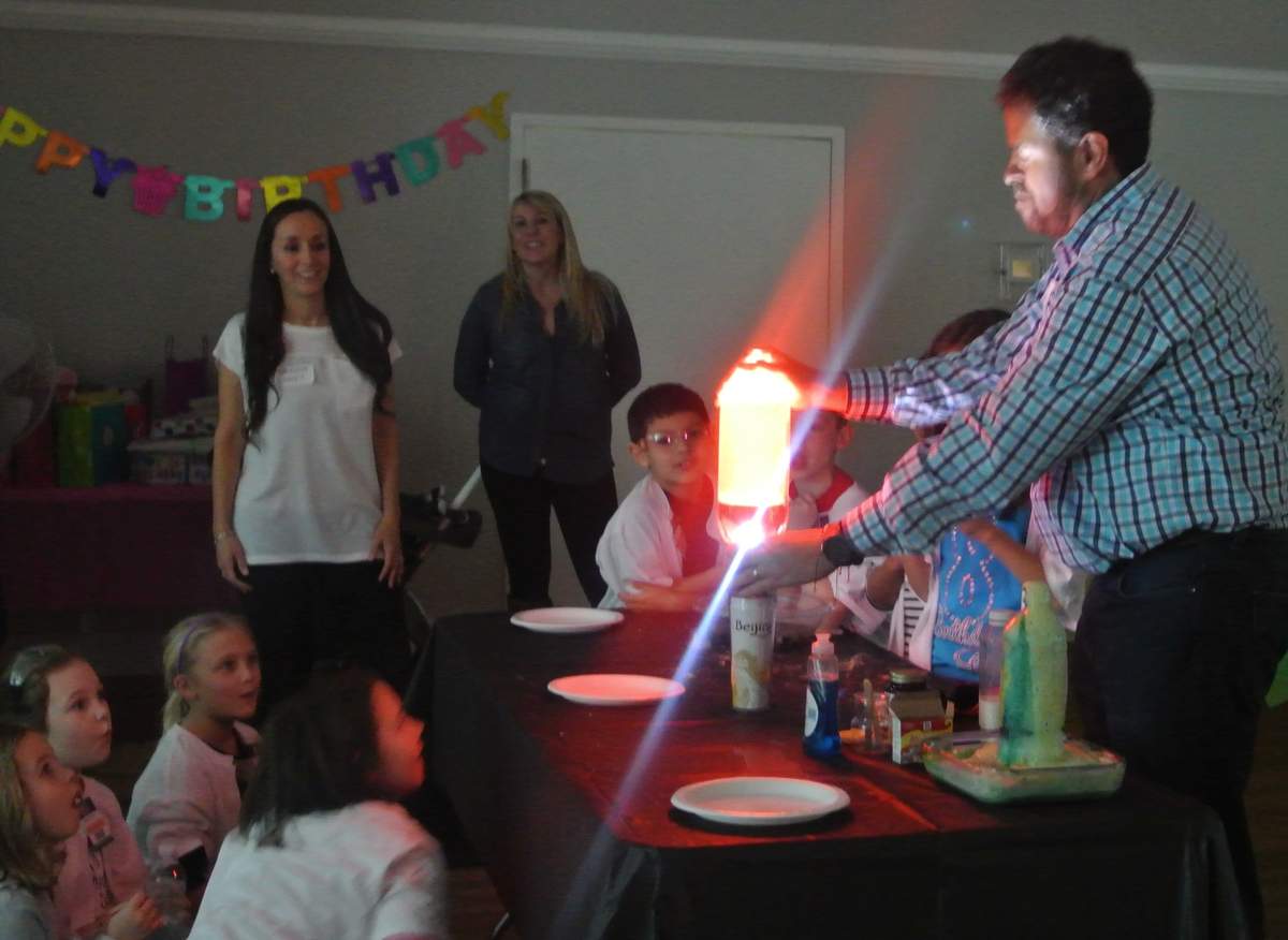 Science Birthday Party Ideas | Photo 40 of 55 | Catch My Party