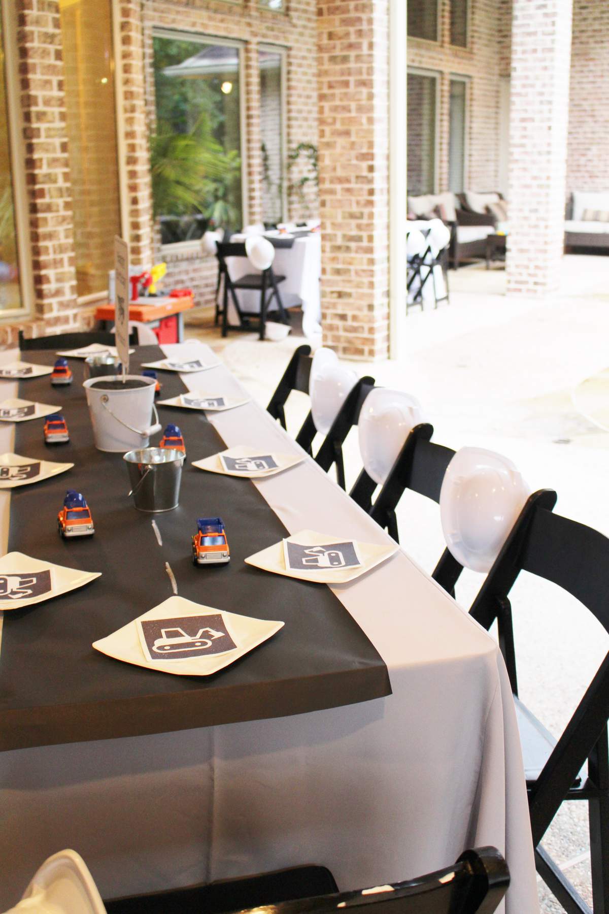 Construction Birthday Party Ideas | Photo 2 of 32 | Catch My Party