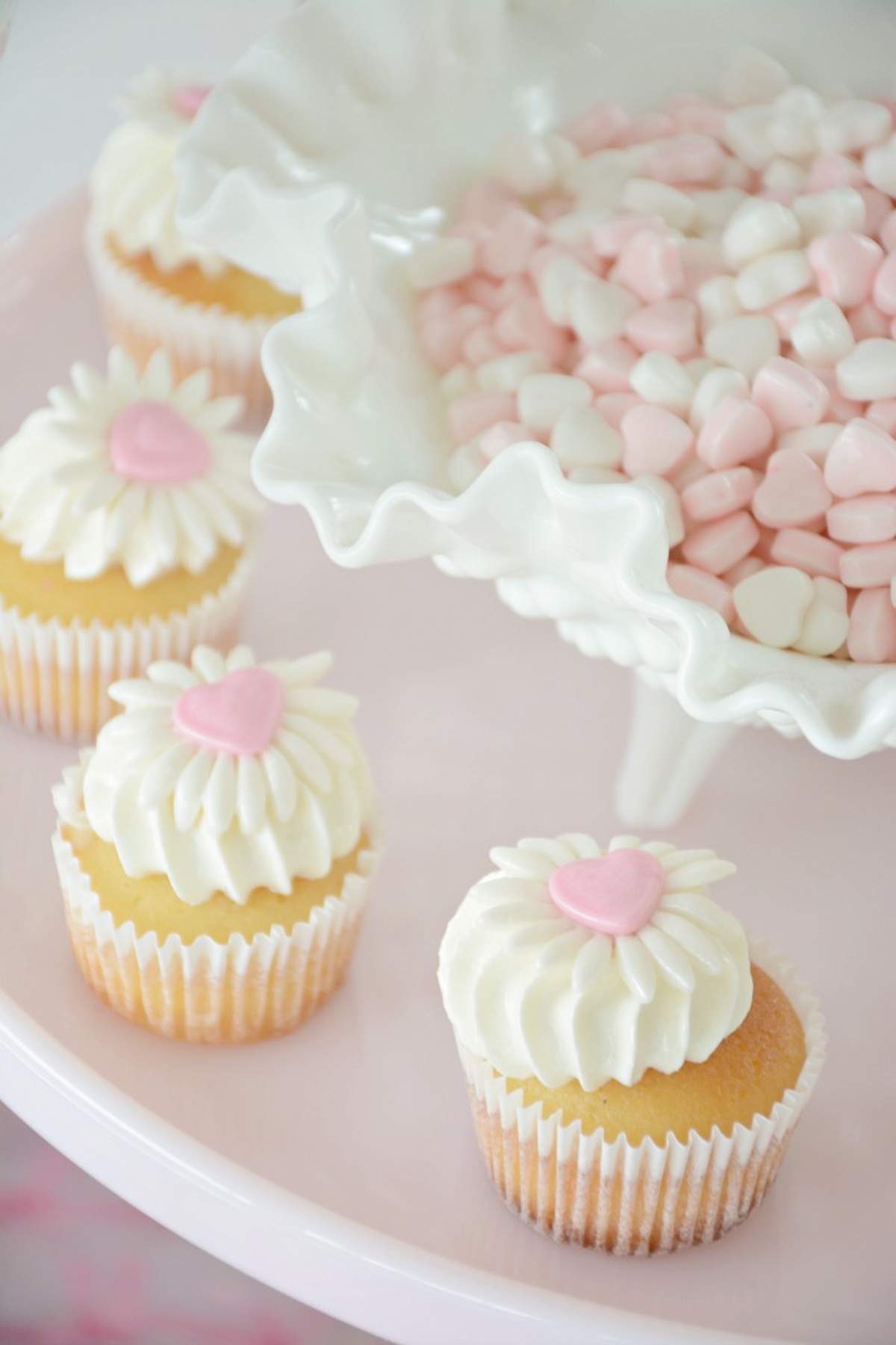 Vintage Valentine's Day high tea party Valentine's Day Party Ideas ...