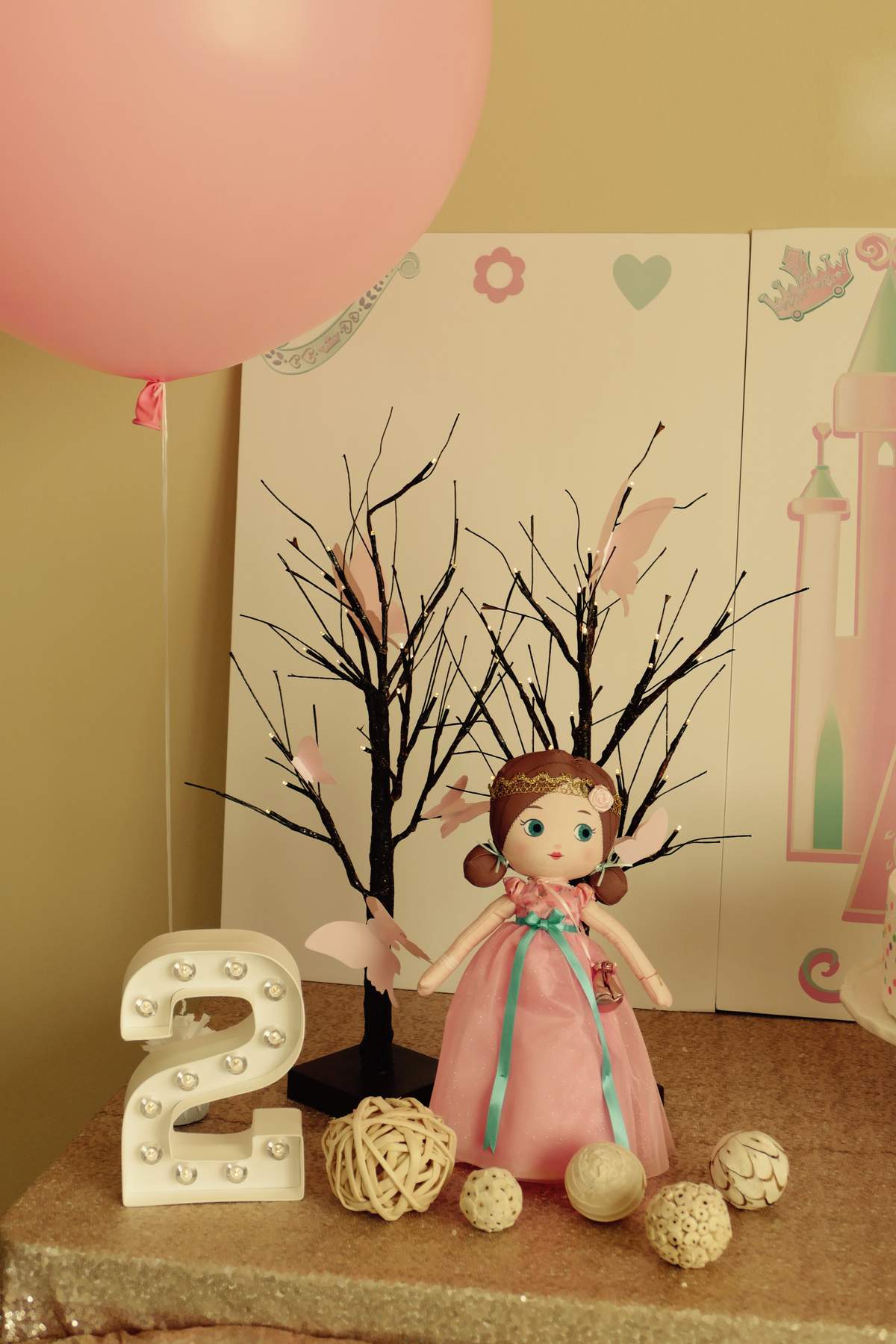 Winter Princess Birthday Party Ideas | Photo 2 of 14 | Catch My Party