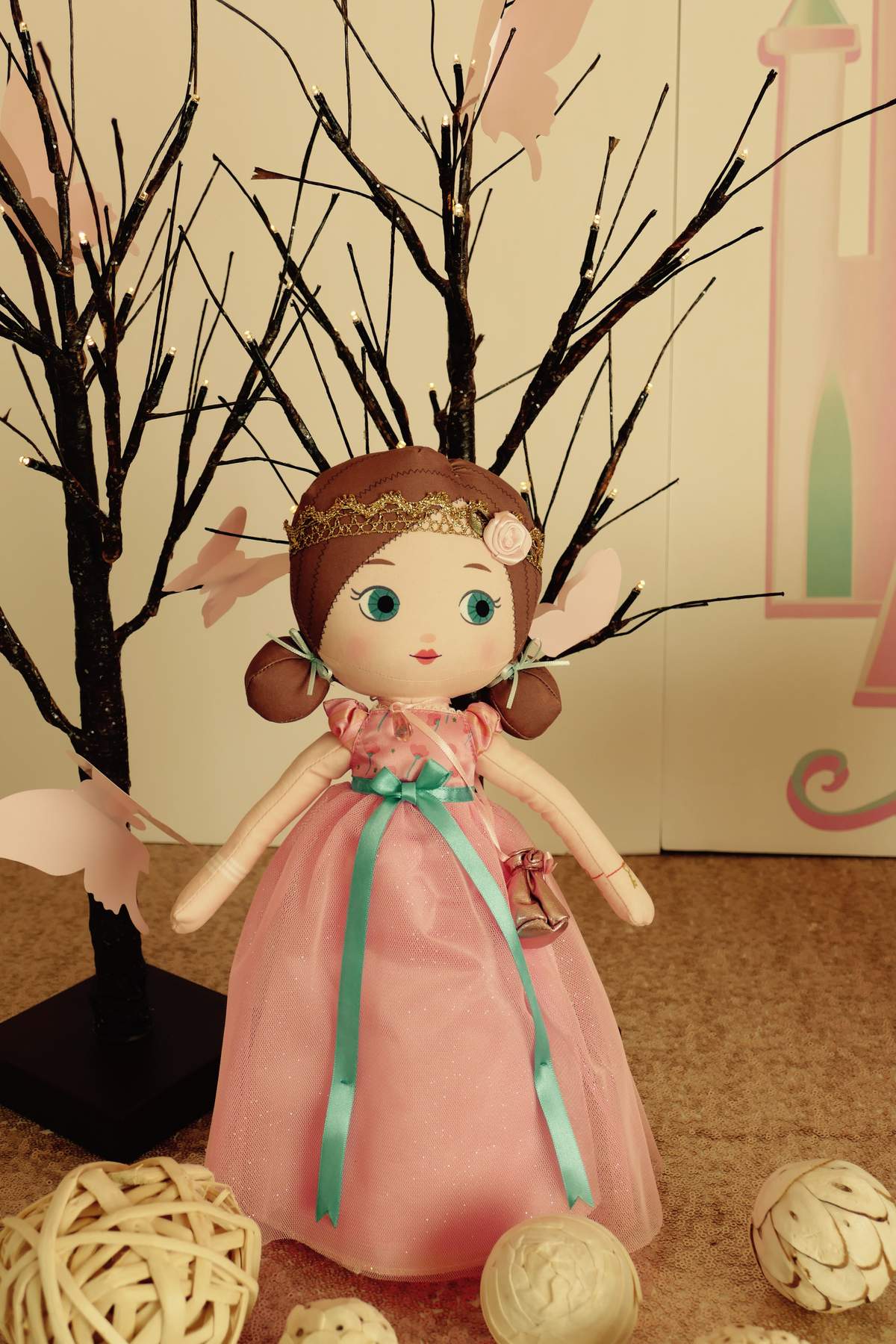 Winter Princess Birthday Party Ideas | Photo 1 of 14 | Catch My Party
