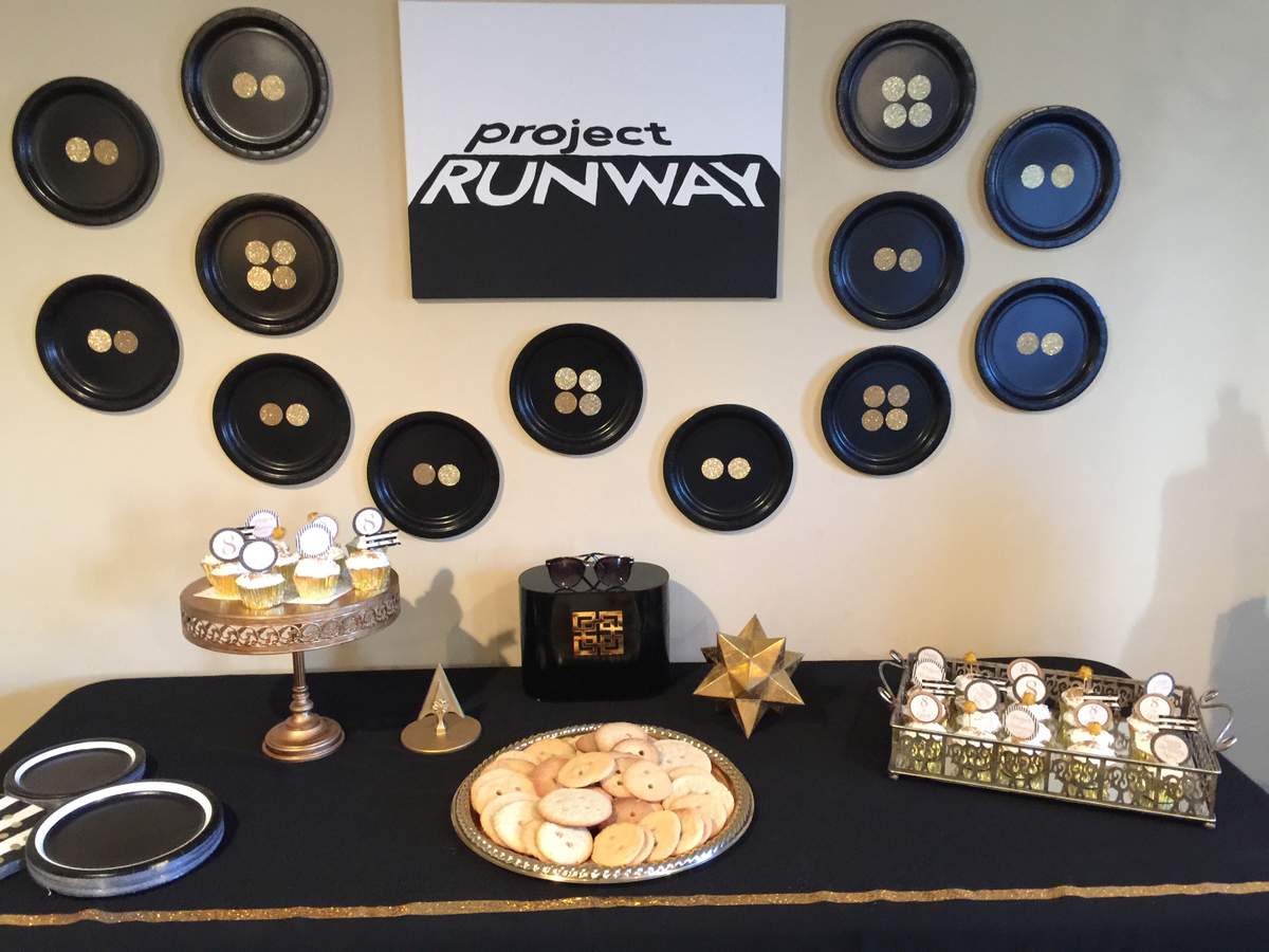 Project Runway/Fashion Show Birthday Party Ideas | Photo 1 of 22 ...