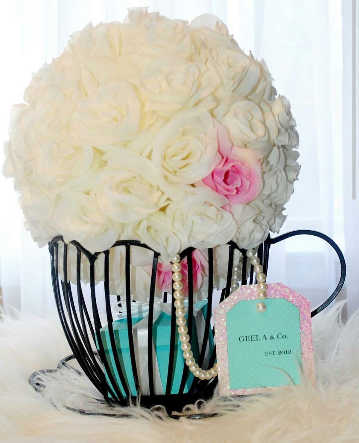 Breakfast at Tiffanys & Tea Party Birthday Party Ideas | Photo 8 of 27 ...