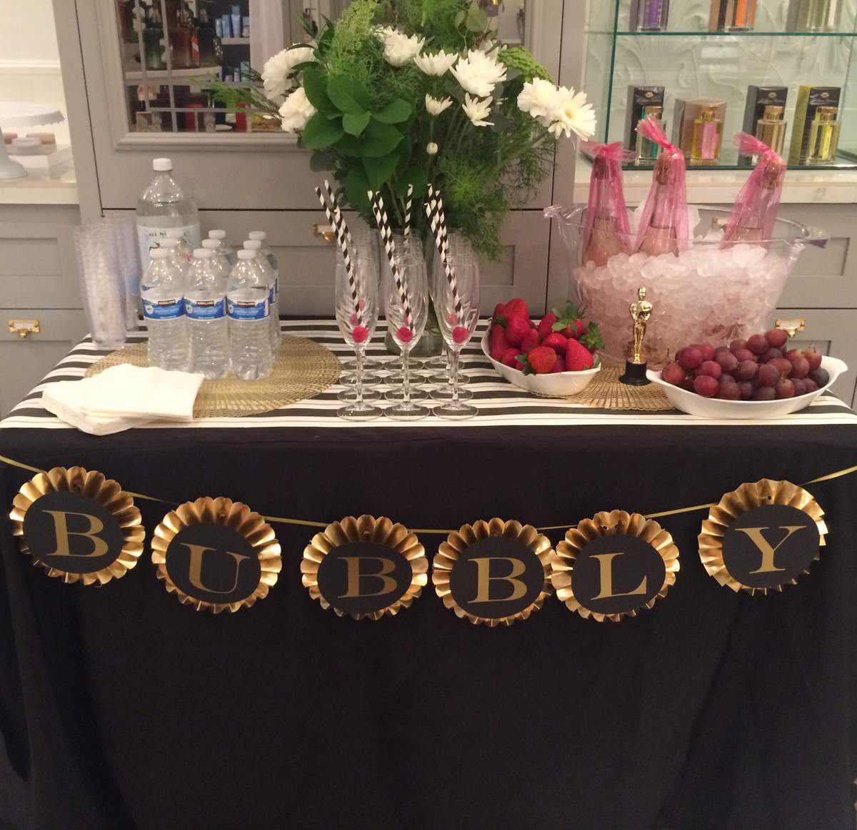 Glamour Ladies Night Party Ideas | Photo 4 of 12 | Catch My Party