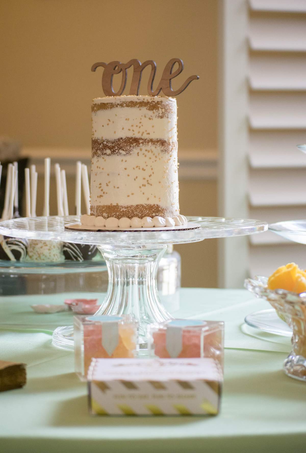 Light Pink, Mint Green, Gold and White Birthday Party Ideas | Photo 1 ...