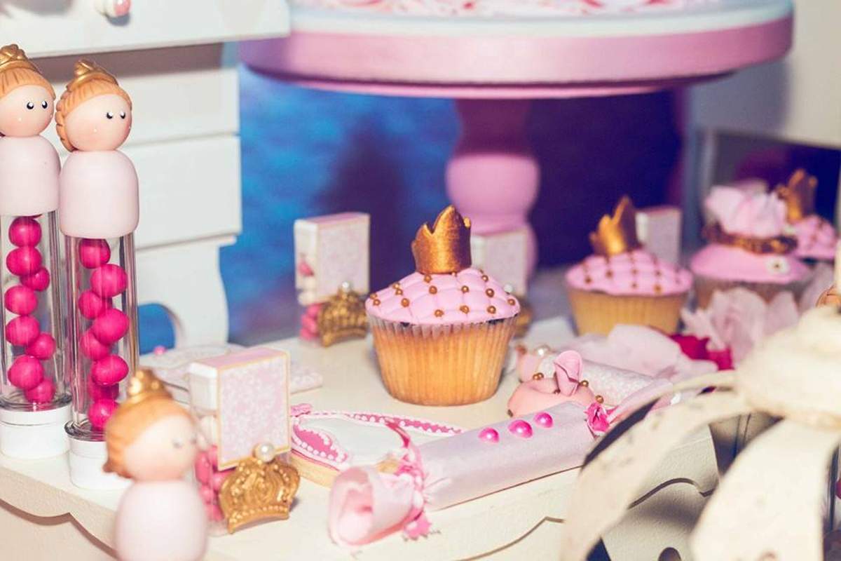 Little Princess Pink Birthday Party Ideas | Photo 5 of 14 | Catch My Party