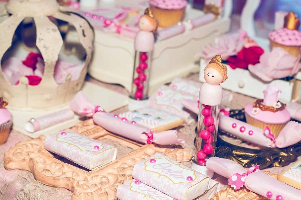 Little Princess Pink Birthday Party Ideas | Photo 5 of 14 | Catch My Party