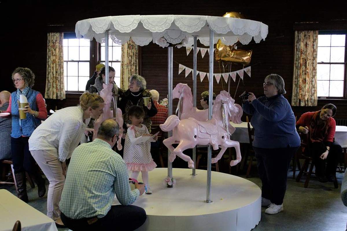 Carousel Birthday Party Ideas | Photo 5 of 14 | Catch My Party