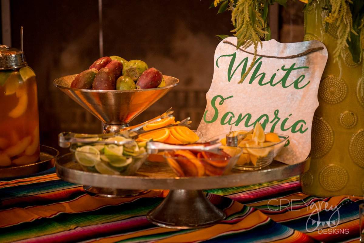 Fiesta / Mexican Backyard Fiesta Concert Party Ideas | Photo 8 of 70 ...