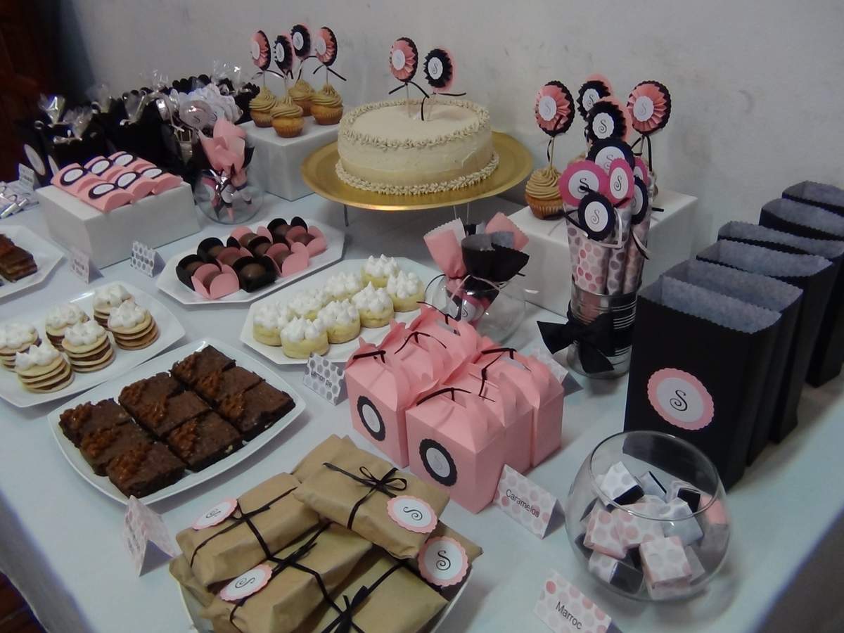 Pink & Black Birthday Party Ideas | Photo 4 of 26 | Catch My Party