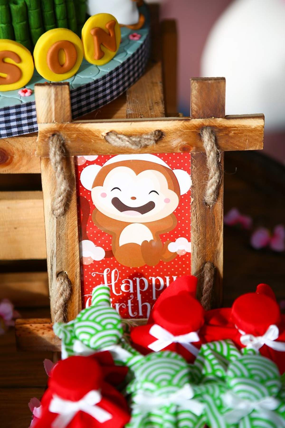 Monkeys Birthday Party Ideas | Photo 23 of 54 | Catch My Party