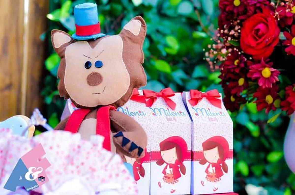 Little Red Riding Hood Birthday Party Ideas | Photo 3 of 43 | Catch My ...