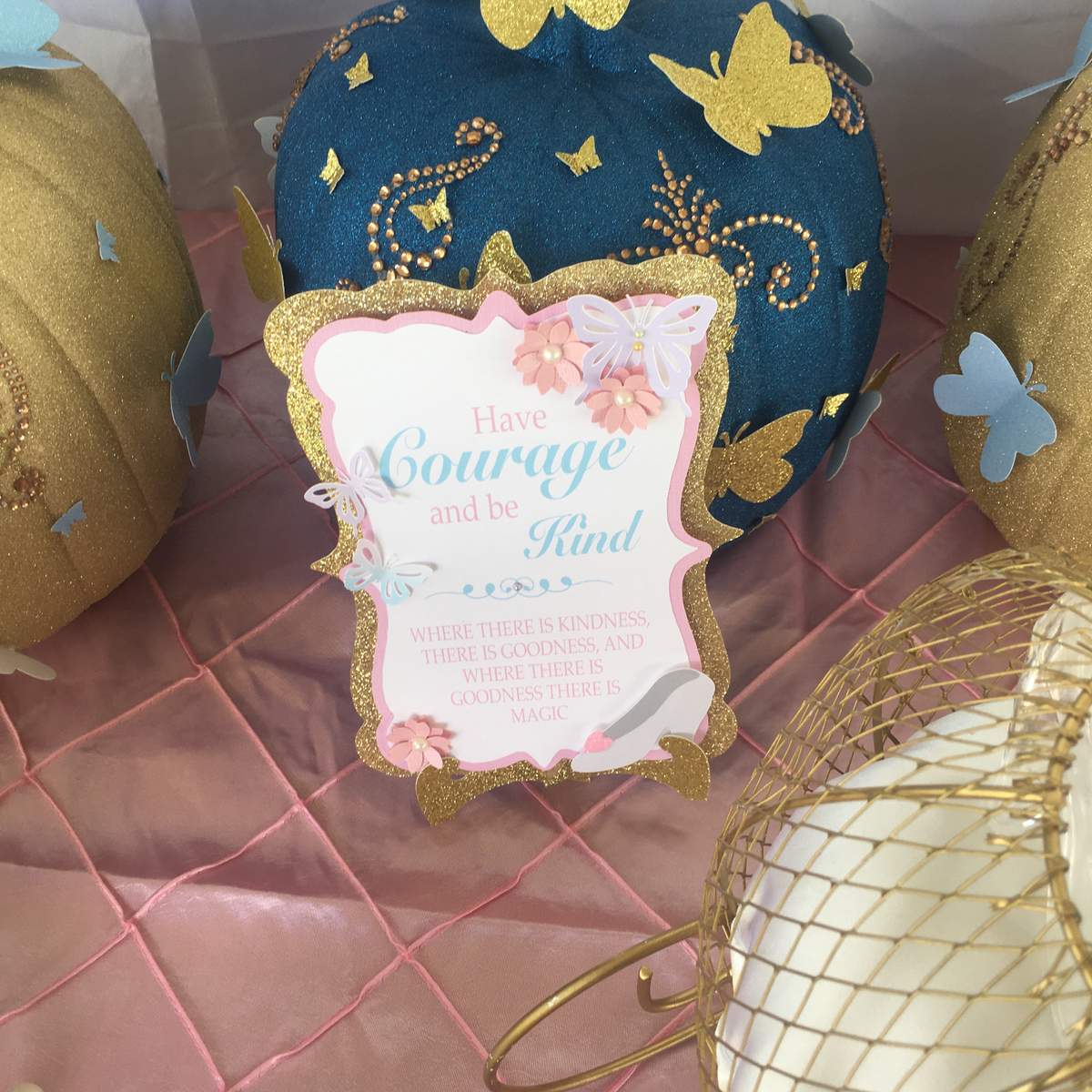 Cinderella Birthday Party Ideas | Photo 17 of 17 | Catch My Party