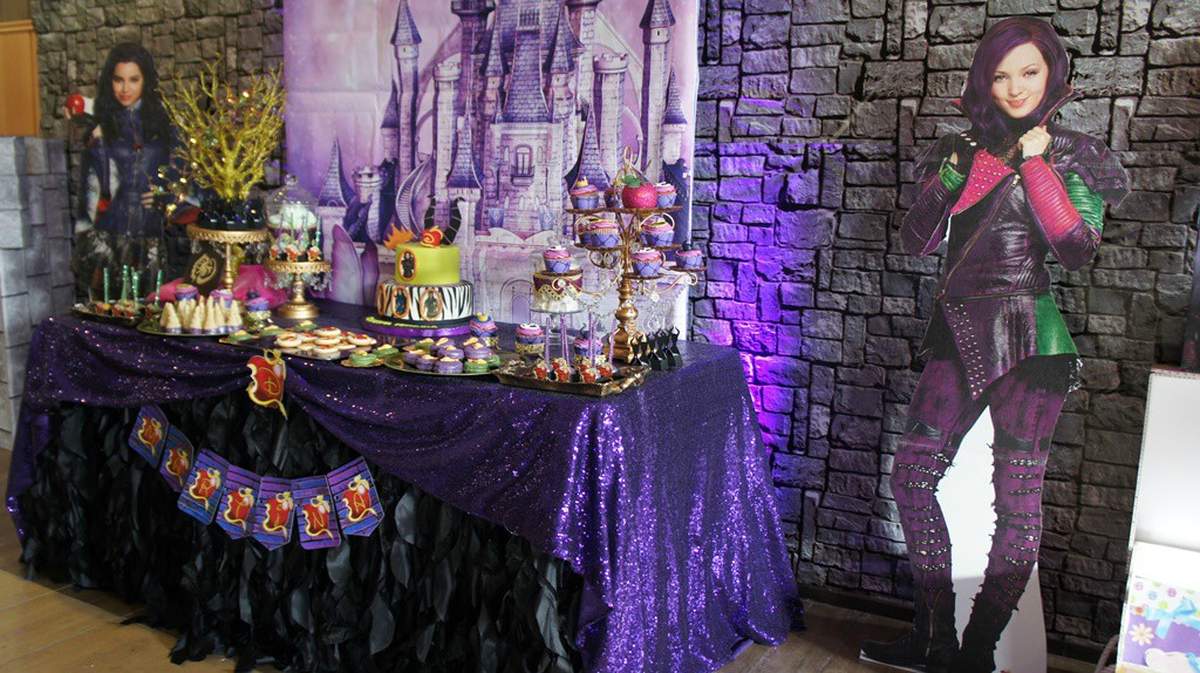 DESCENDANTS Birthday Party Ideas | Photo 1 of 33 | Catch My Party