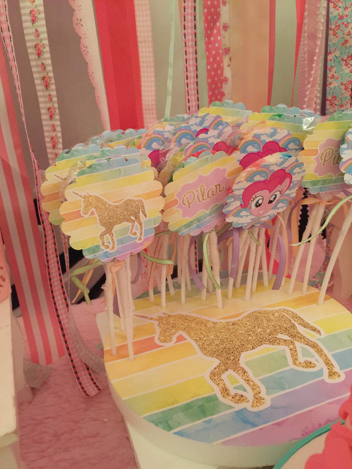 Unicorn and Pinkie Pie / Unicornio y Pinkie Pie Graduation/End of ...