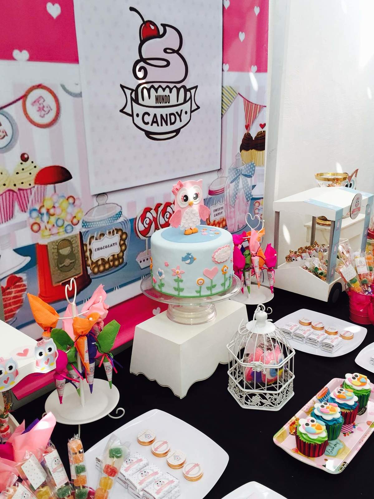 Birds / Feathers / Nest Birthday Party Ideas | Photo 3 of 15 | Catch My ...