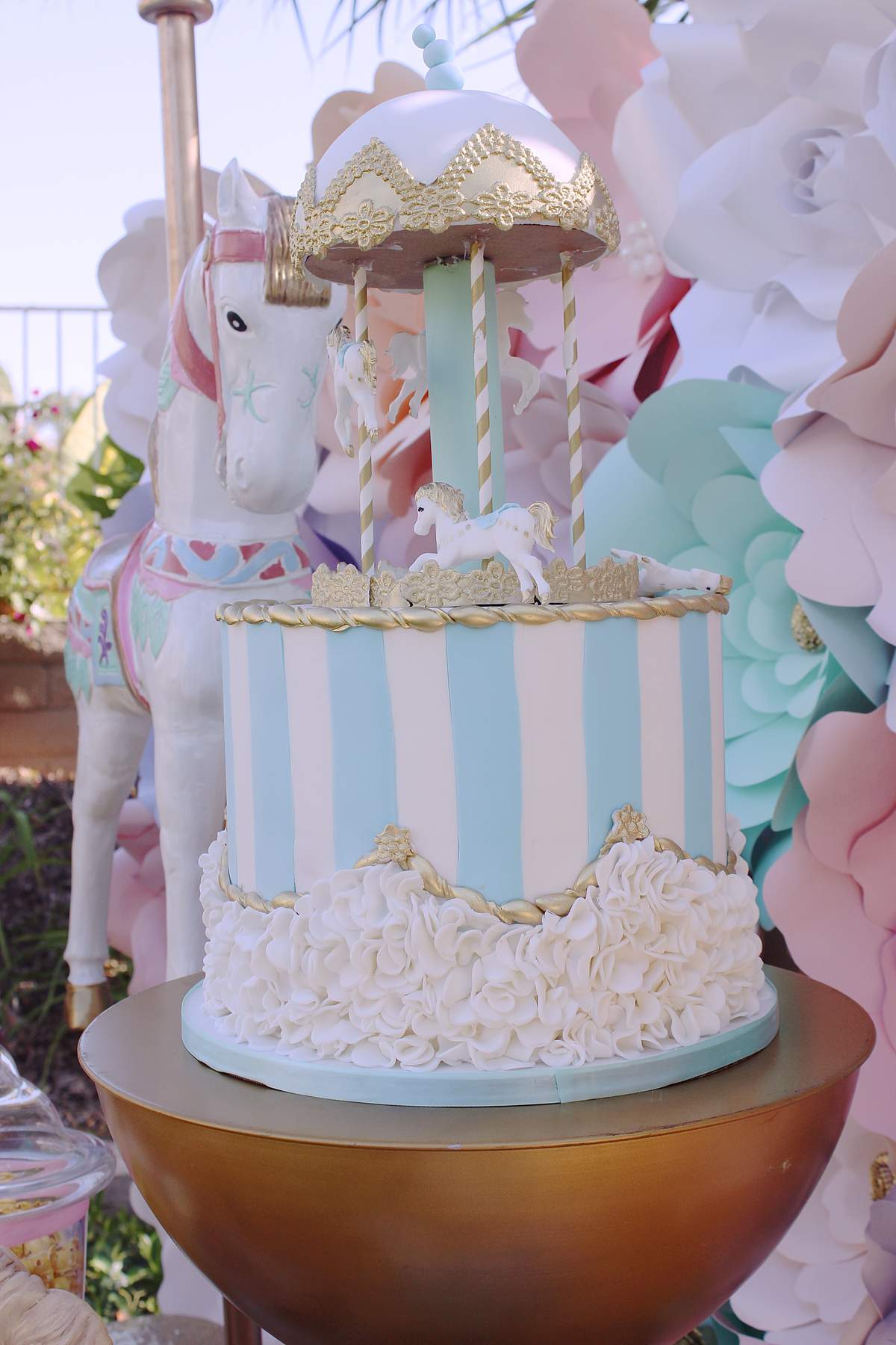 Carousel Birthday Party Ideas | Photo 7 of 29 | Catch My Party