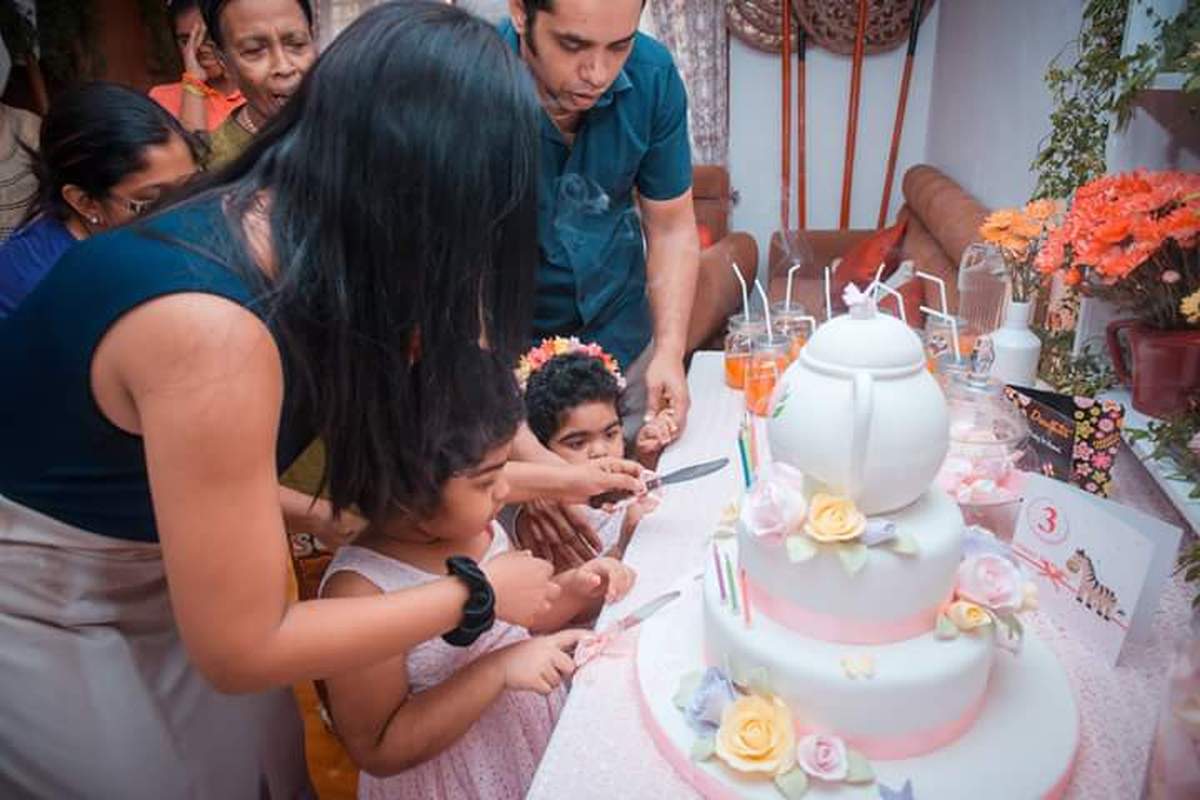 Flowers & Teapots Birthday Party Ideas | Photo 1 of 42 | Catch My Party