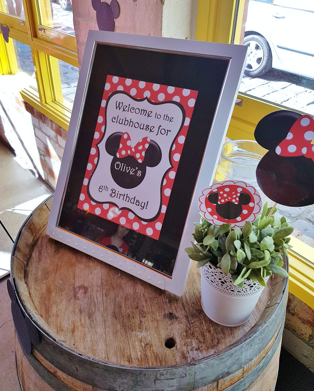 Minnie Mouse Birthday Party Ideas | Photo 13 of 17 | Catch My Party
