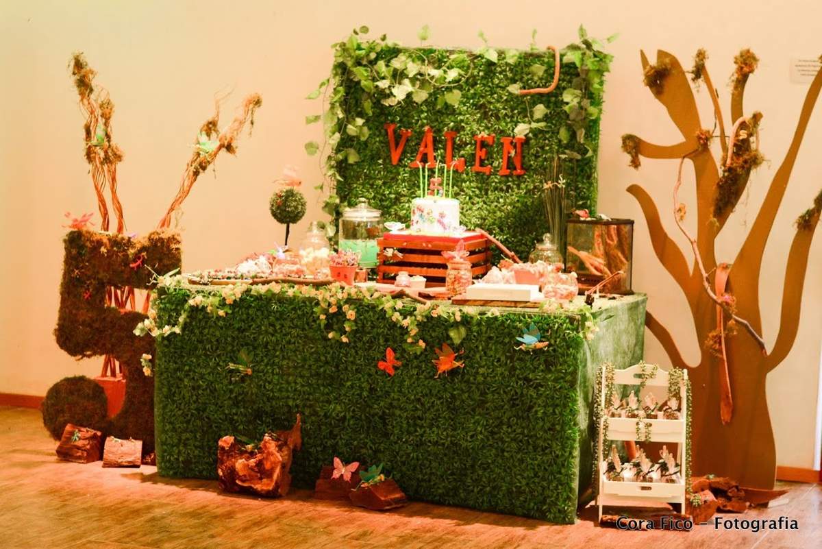 Insectos Birthday Party Ideas | Photo 1 of 89 | Catch My Party