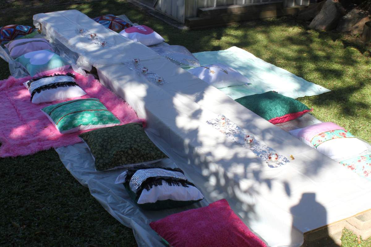 Gypsy/Boho Dreamcatcher Birthday Party Ideas | Photo 2 of 97 | Catch My ...