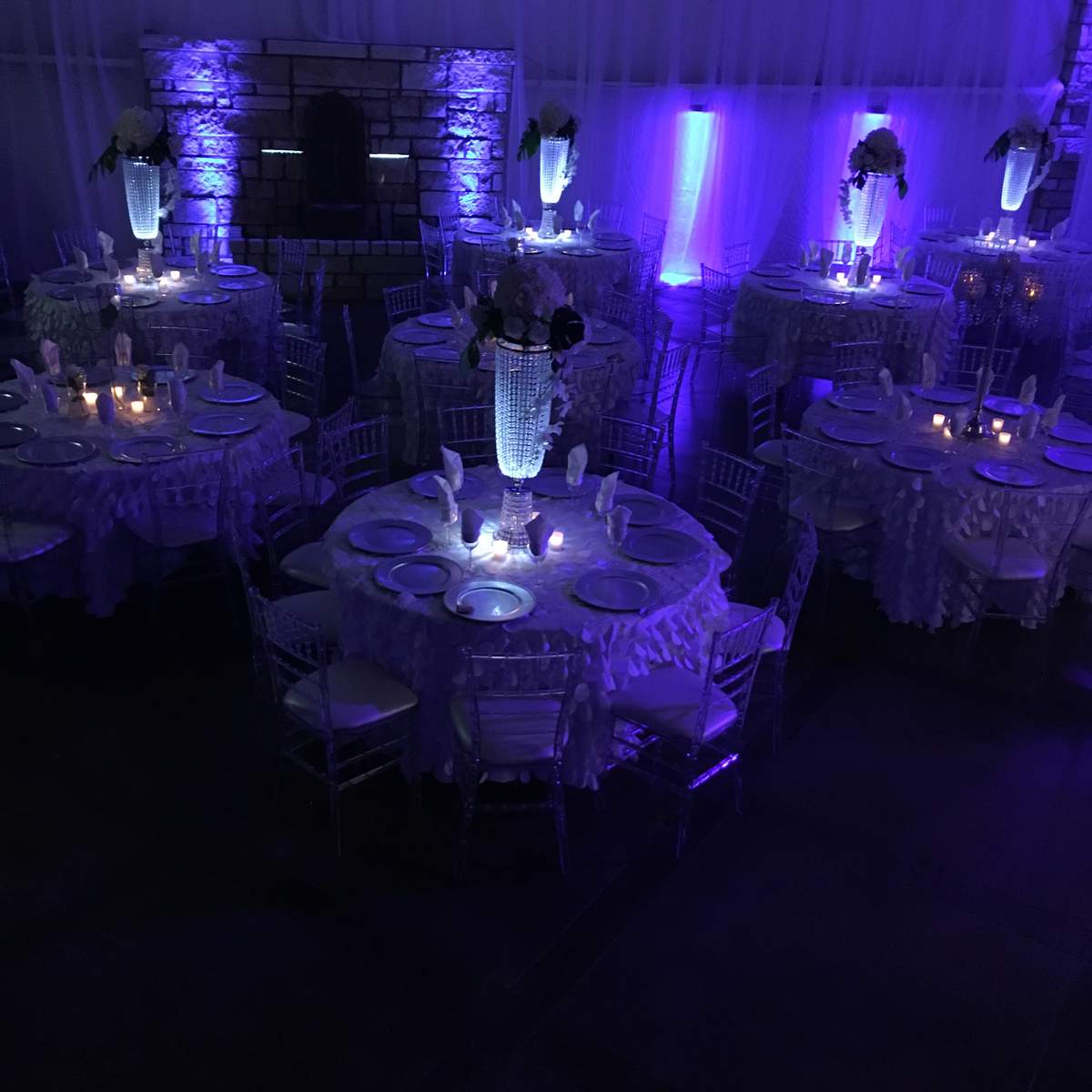 White Elegant Wedding Party Ideas | Photo 5 of 6 | Catch My Party