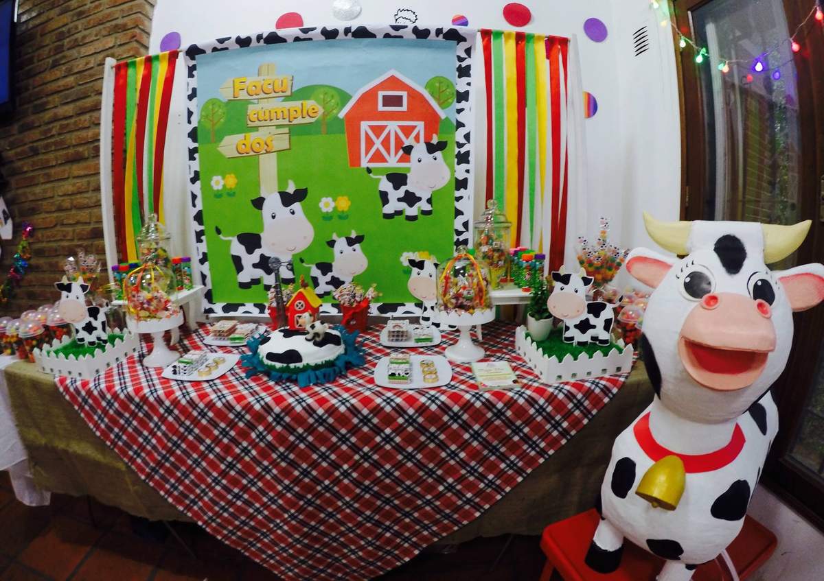 Cow Birthday Party Ideas | Photo 3 of 9 | Catch My Party