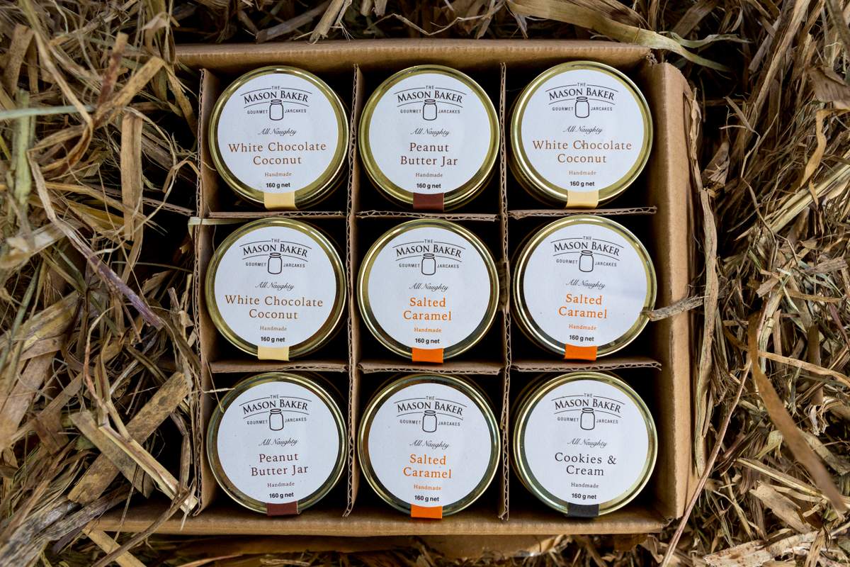 Spring Racing Melbourne Cup Party Ideas | Photo 18 of 23 | Catch My Party