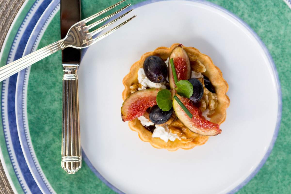 Spring Racing Melbourne Cup Party Ideas | Photo 18 of 23 | Catch My Party