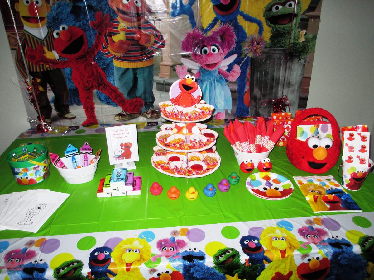 Elmo Birthday Party Ideas | Photo 8 of 12 | Catch My Party
