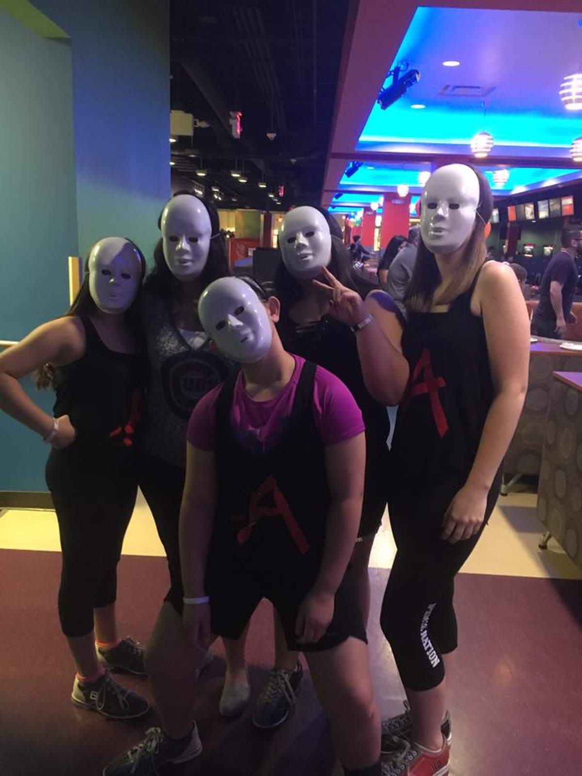 Pretty Little Liars Party Birthday Party Ideas | Photo 1 of 4 | Catch ...