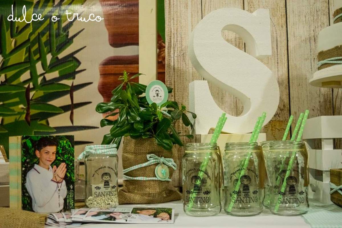 Rústico Primera Comunión Party Ideas | Photo 1 of 10 | Catch My Party