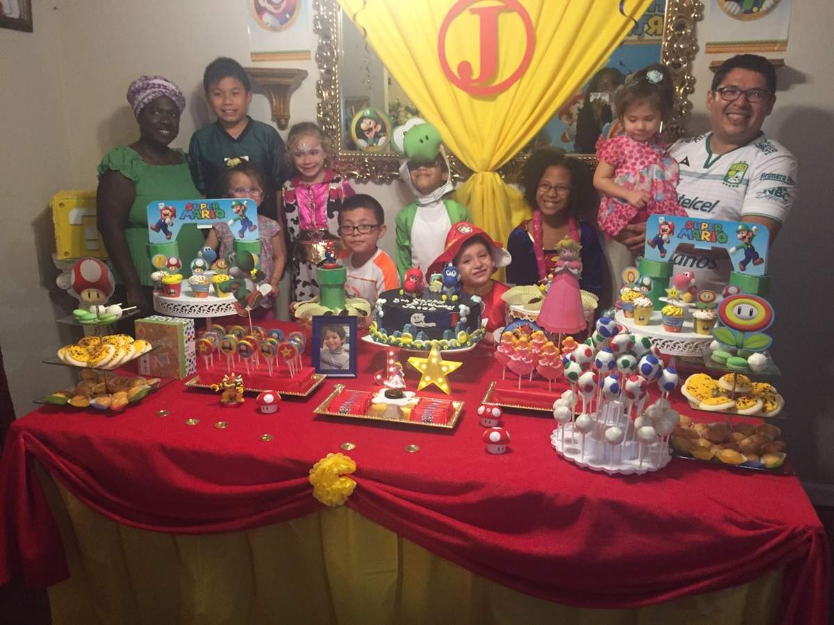 Super Mario / Yoshi Birthday Party Ideas | Photo 16 of 34 | Catch My Party